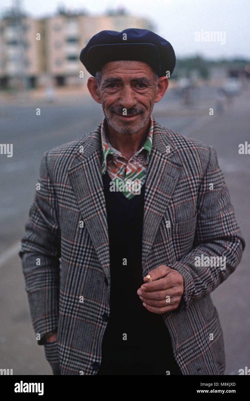 Israel 80s hi-res stock photography and images - Alamy