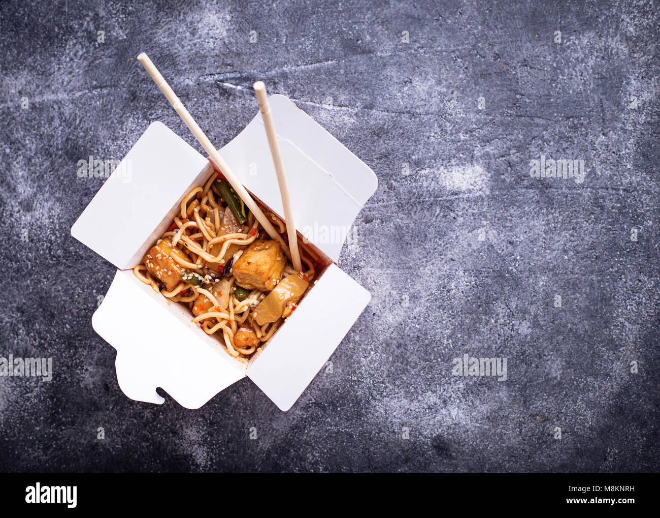 Japanese tofu box hi-res stock photography and images - Alamy