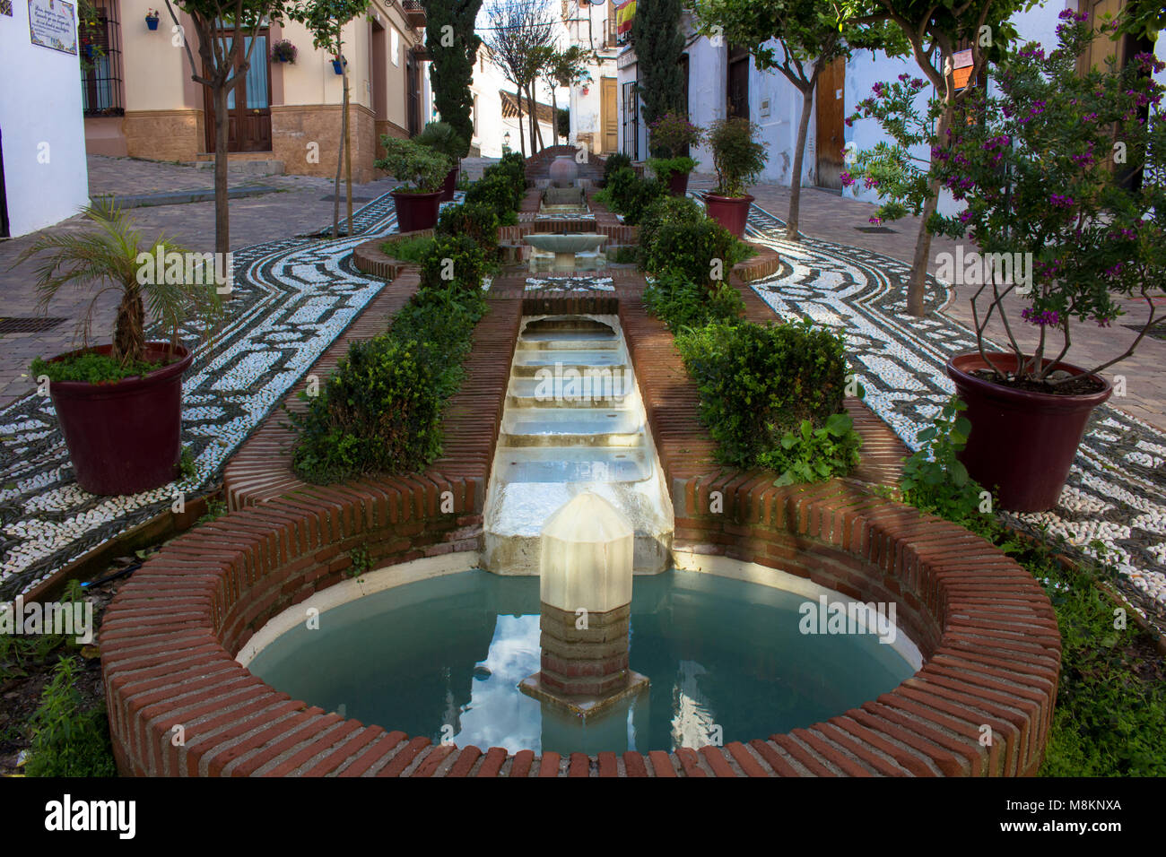 Fountain in plaza estepona hi-res stock photography and images - Alamy
