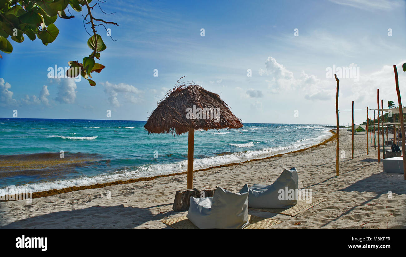 Beautiful ocean view in Cancun Mexico Stock Photo - Alamy