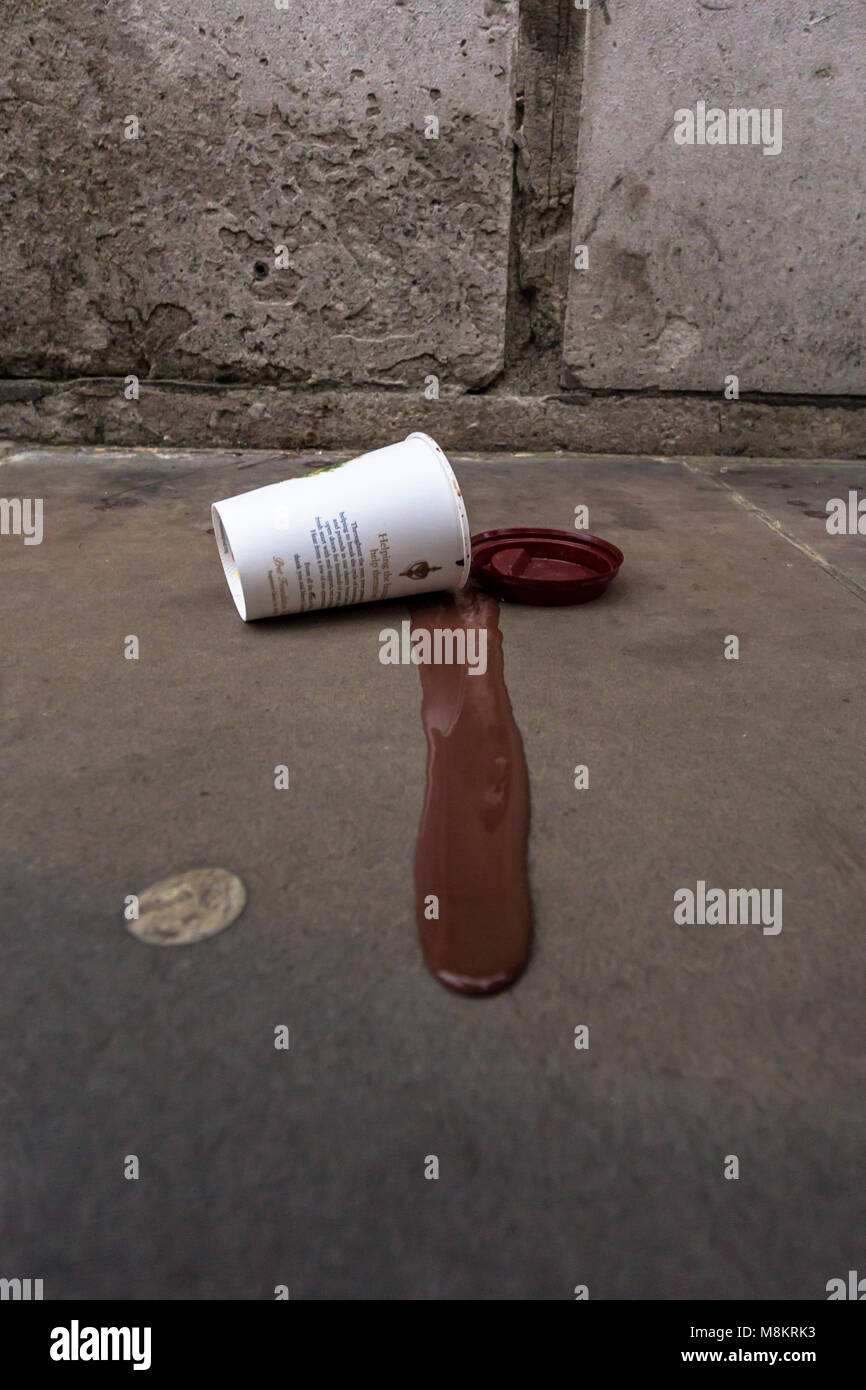 Chocolate rubbish hi-res stock photography and images - Alamy