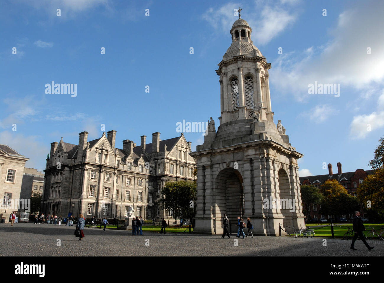 The University of Dublin, Trinity College, founded in 1592, is the ...