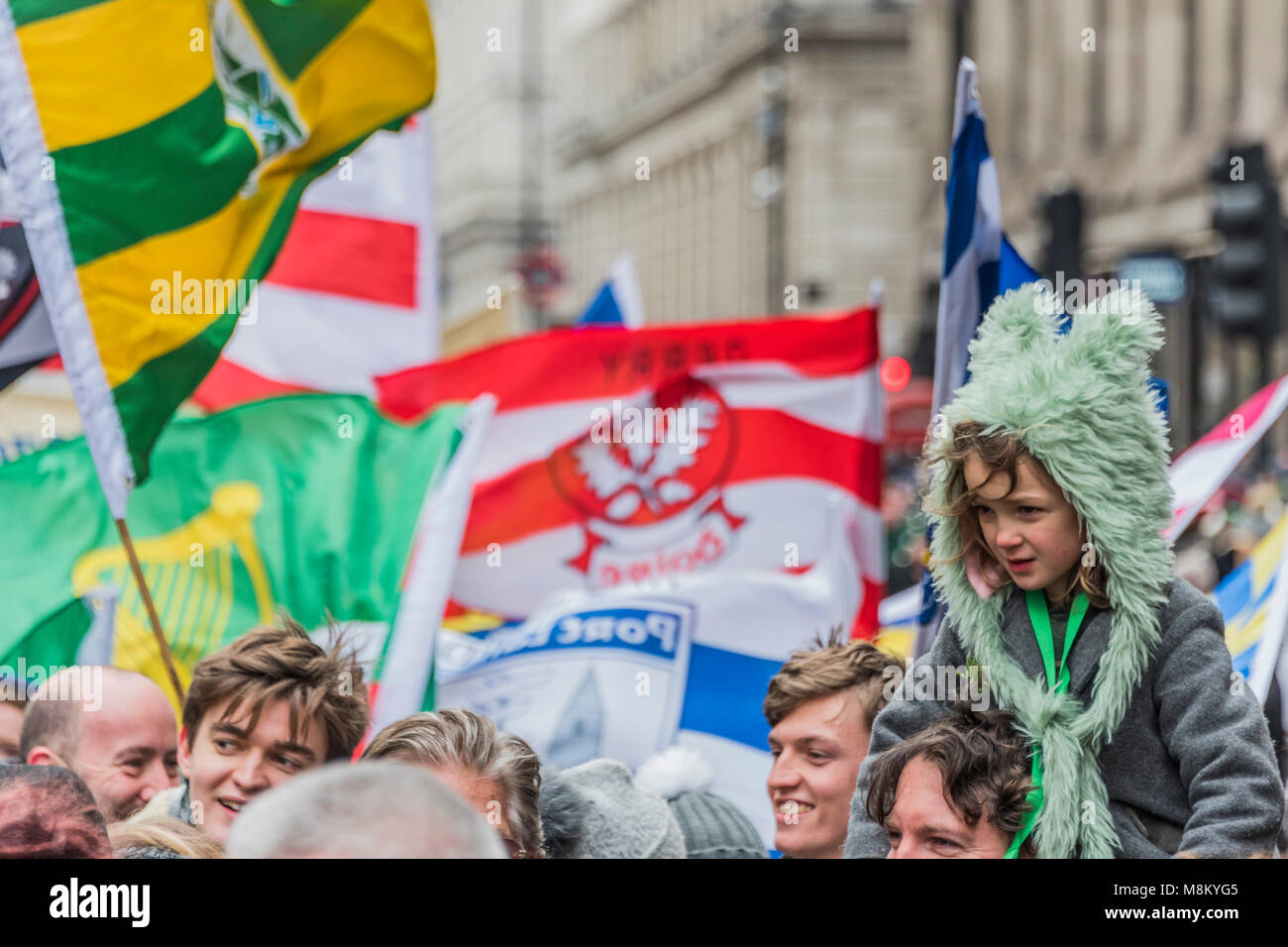 Well wrapped up against cold hi-res stock photography and images - Alamy