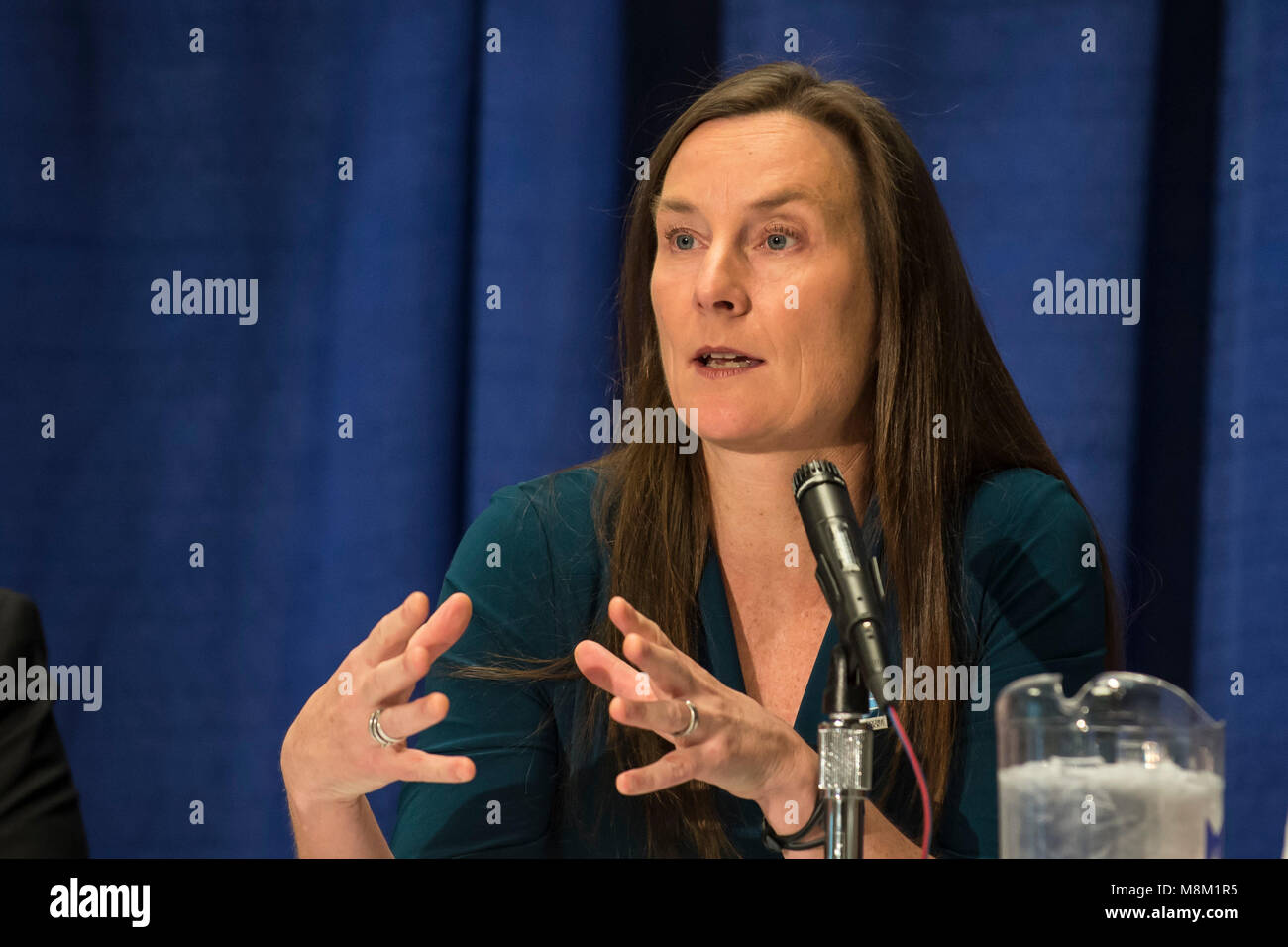 Chicago, Estados Unidos. 18th Mar, 2018. Stephanie Page at the ...