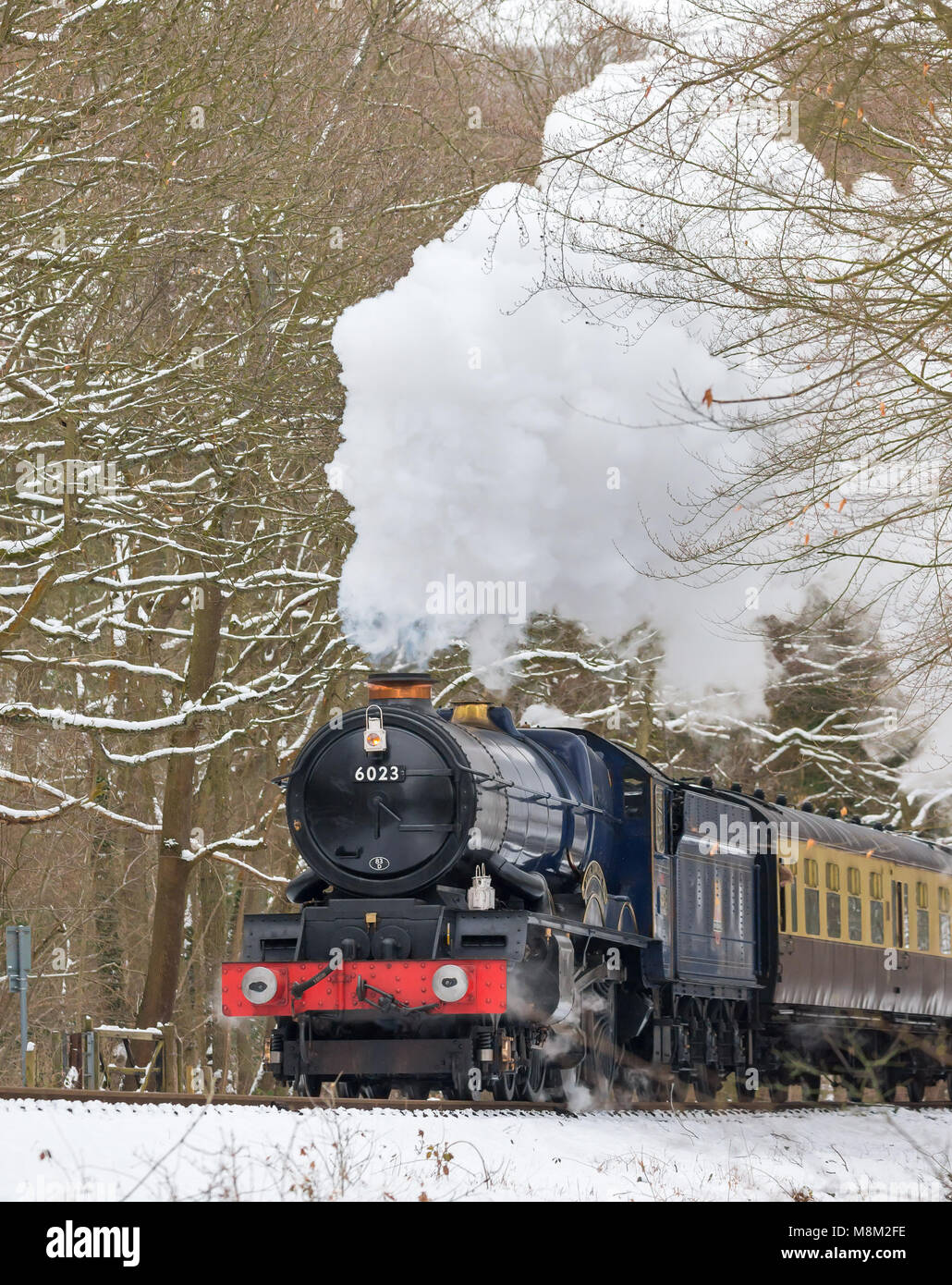 Steam Train Snow Stock Photos & Steam Train Snow Stock Images - Alamy