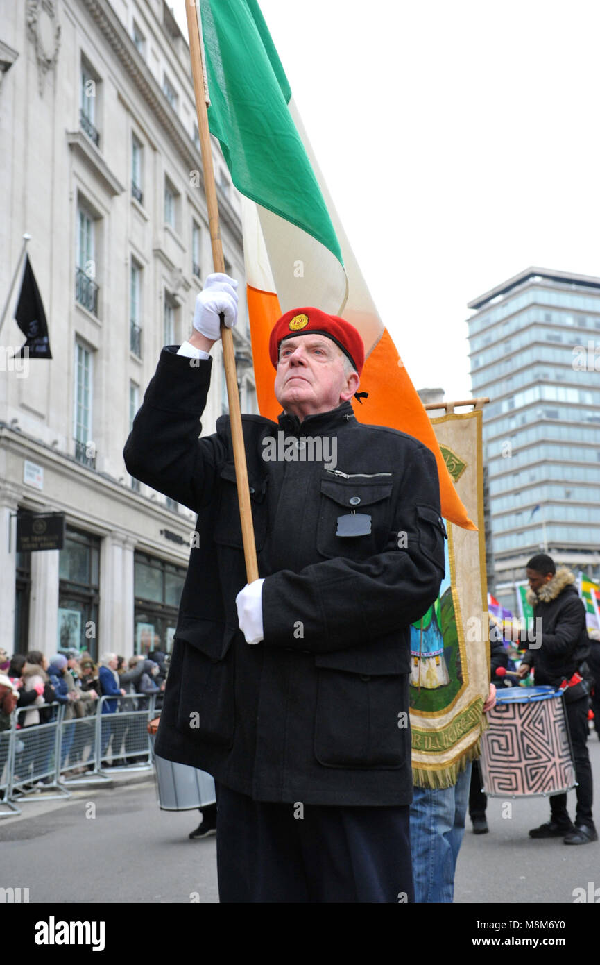 Flag united irishmen hi-res stock photography and images - Alamy