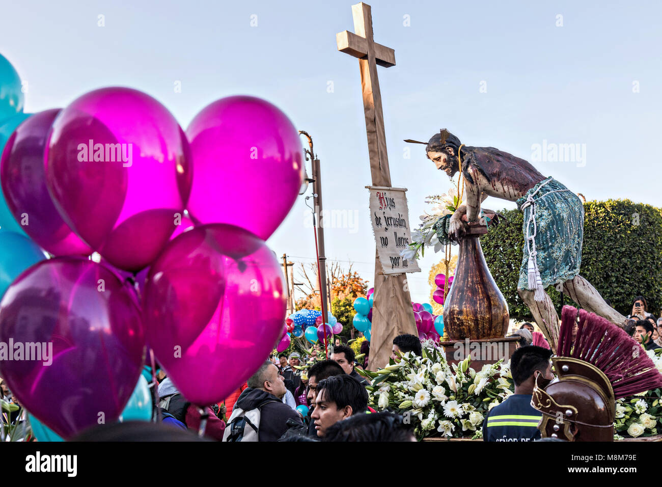 Columna de miles hi-res stock photography and images - Alamy