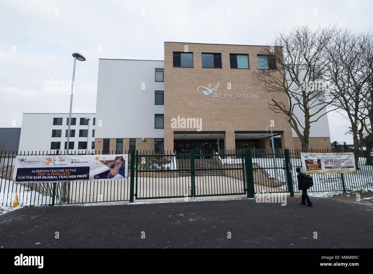 Global teacher prize andria hi-res stock photography and images - Alamy