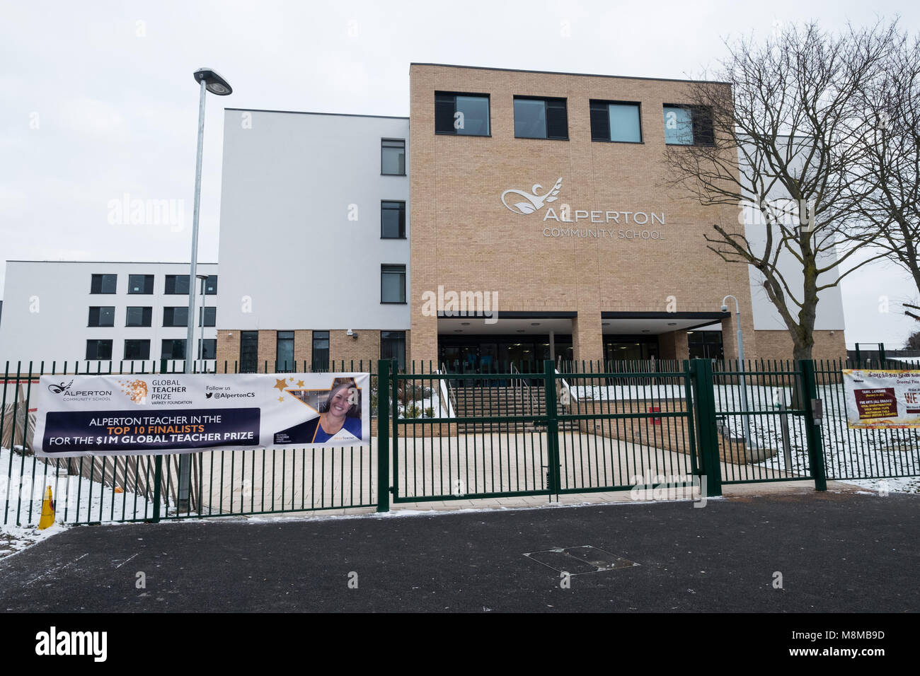 Fourth annual varkey foundation global teacher prize hi-res stock ...