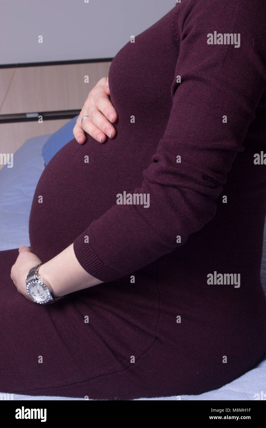 Waiting baby born hi-res stock photography and images - Alamy