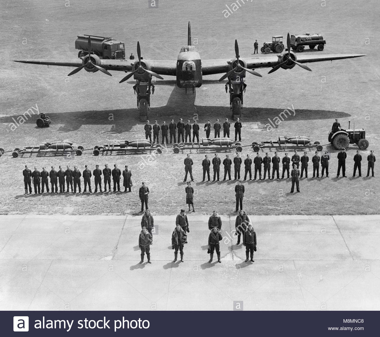 Ww2 Bomber Crews Stock Photos & Ww2 Bomber Crews Stock Images - Alamy