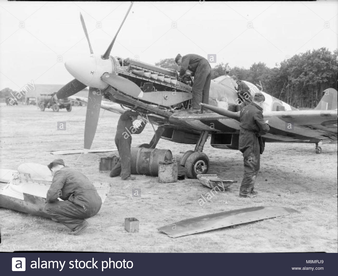 Raf Ground Crew Ww2 Stock Photos & Raf Ground Crew Ww2 Stock Images - Alamy