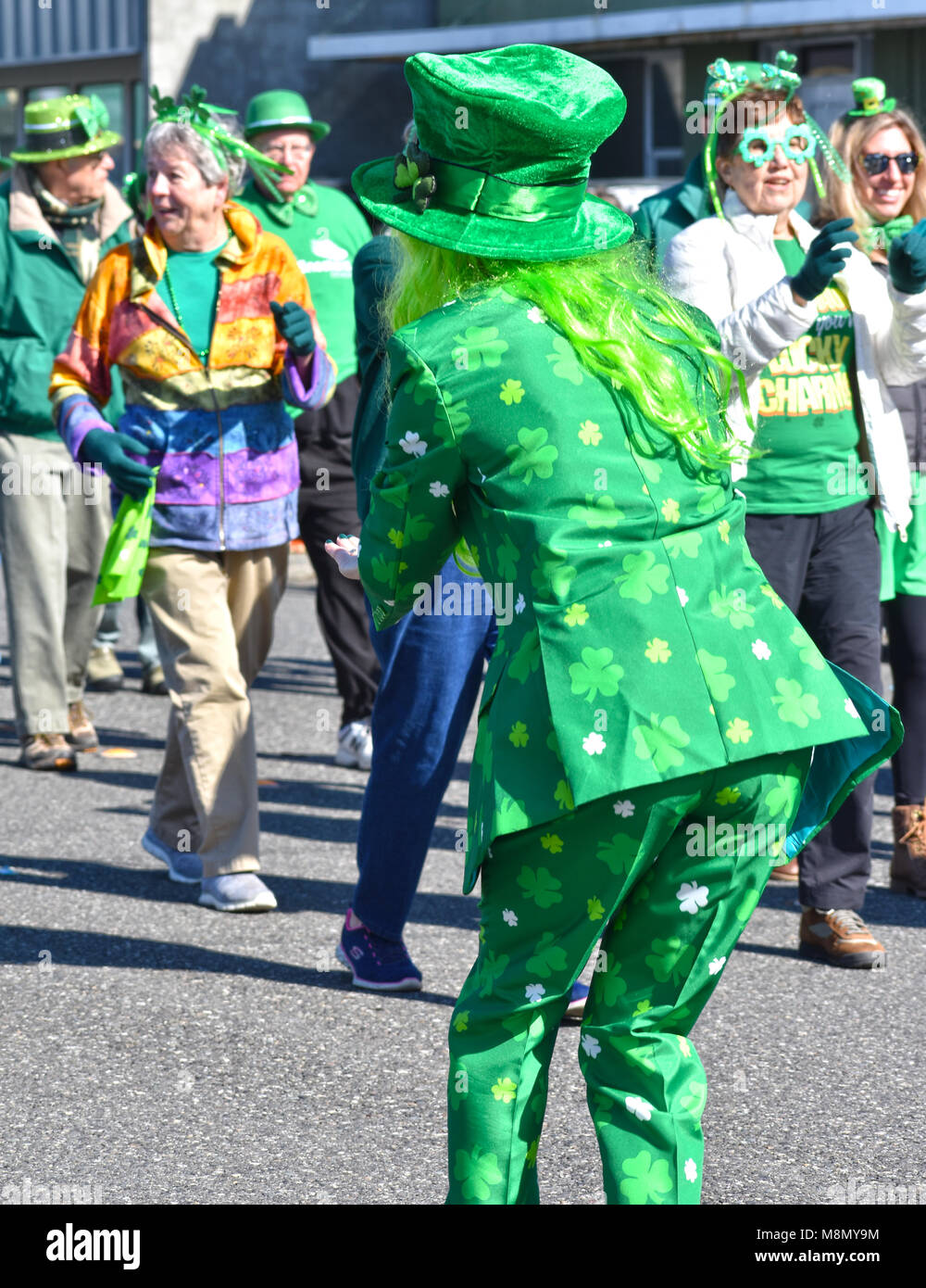 Irish costume hi-res stock photography and images - Alamy