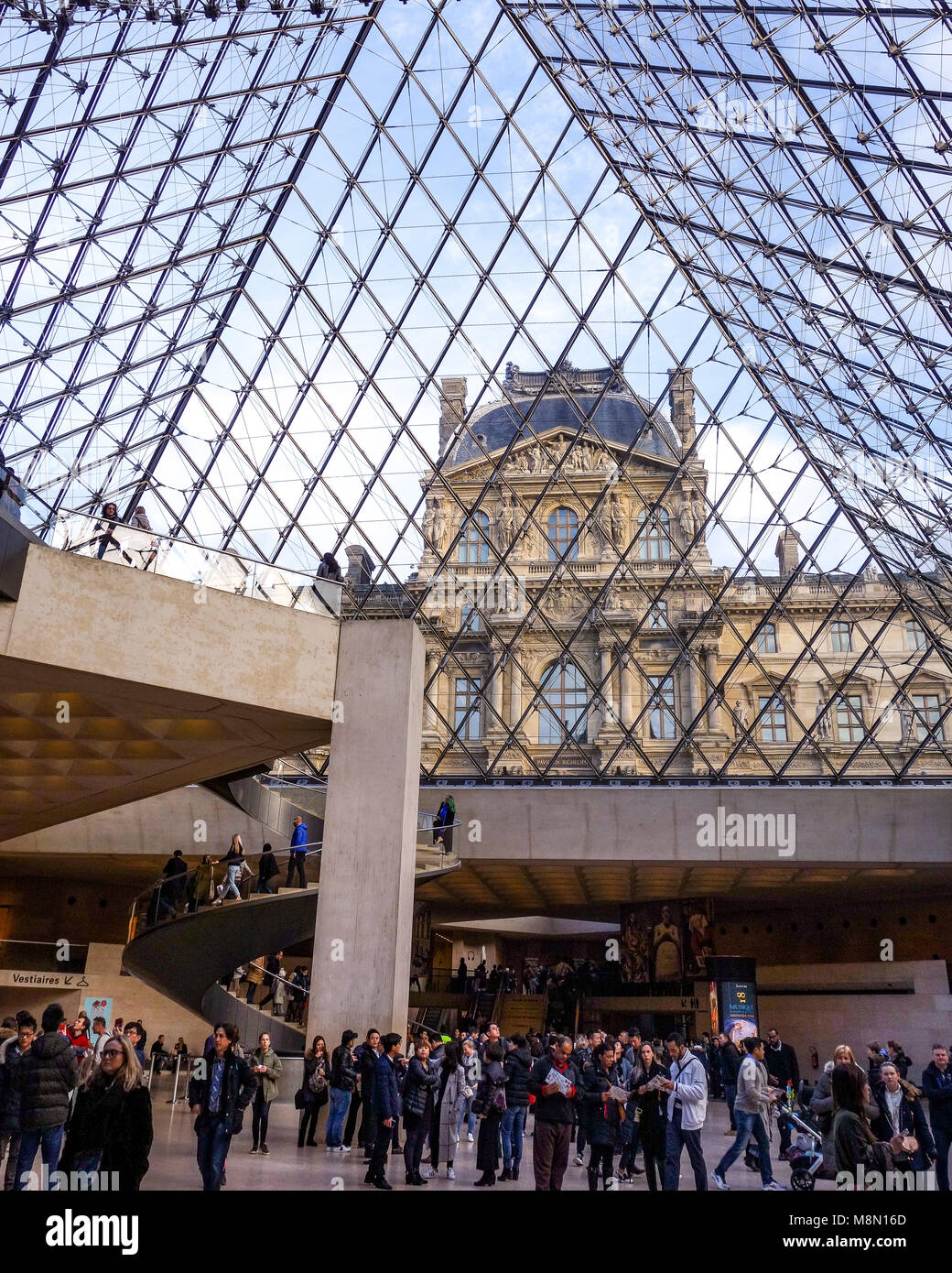 Hall interior louvre pyramid hi-res stock photography and images - Alamy