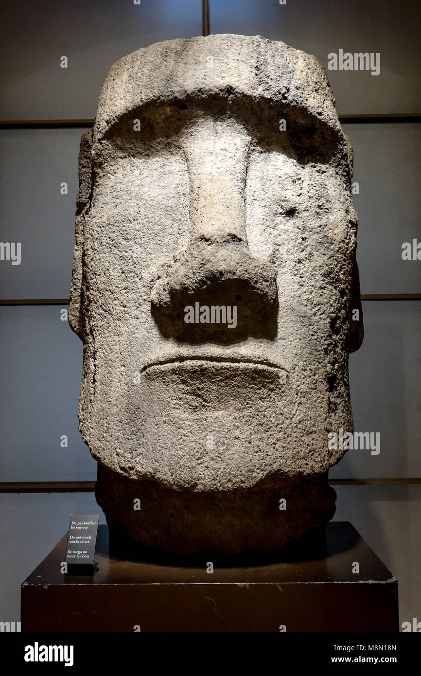 Dec 31, 2017 - A stone Moai statue from Easter Island, Chile, on ...