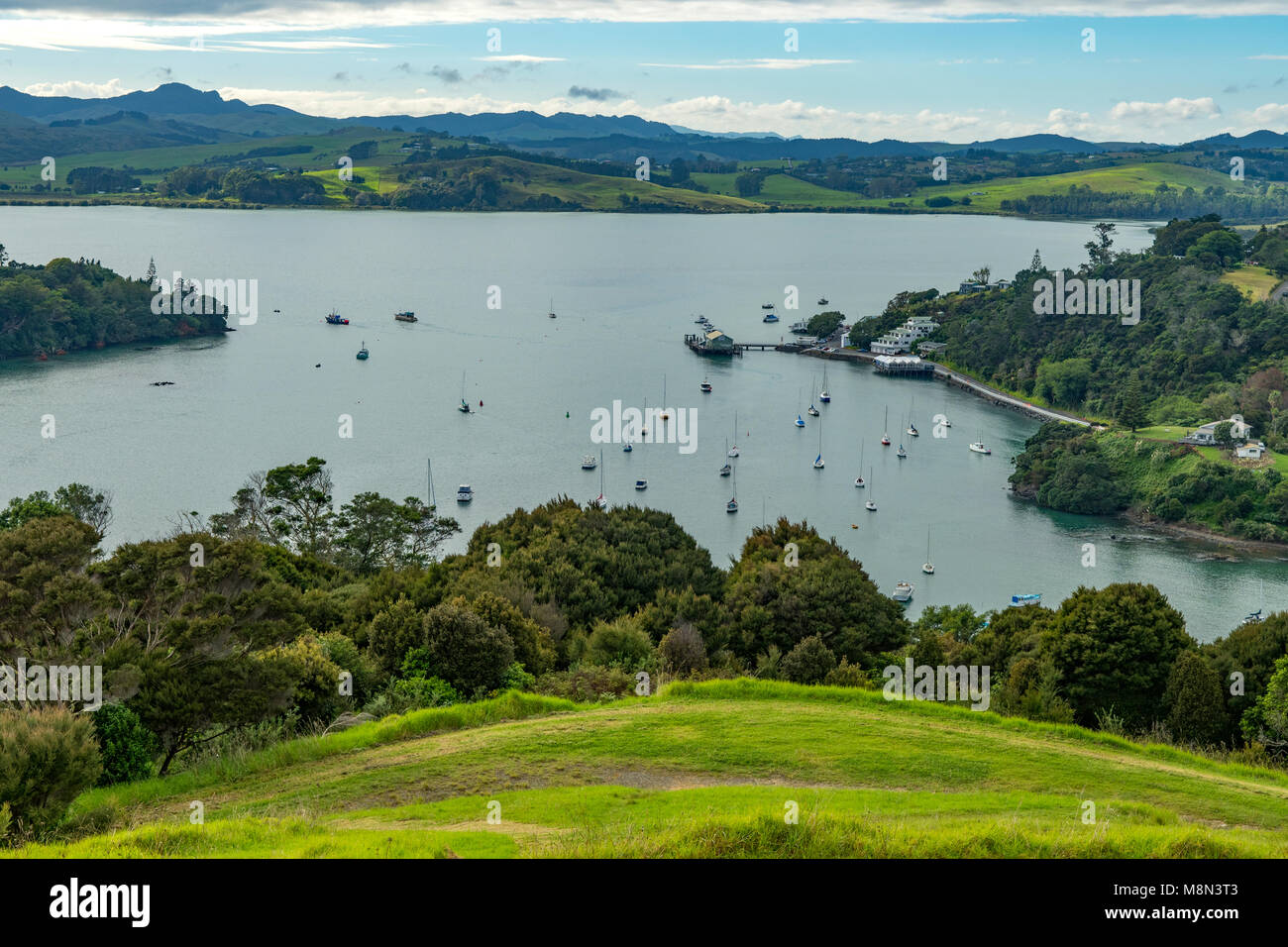 Mangonui Harbour High Resolution Stock Photography and Images - Alamy