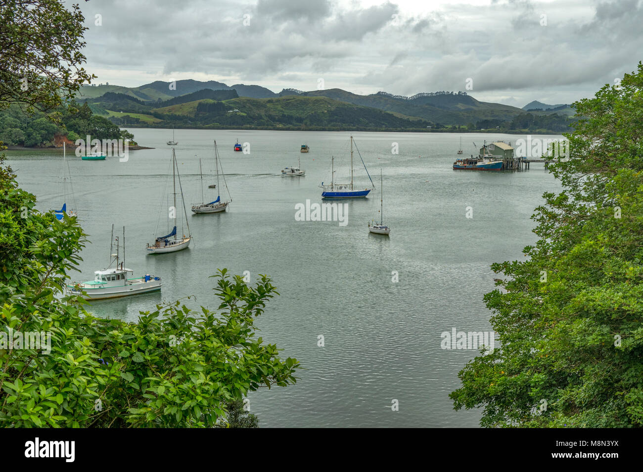 Doubtless bay new zealand hi-res stock photography and images - Alamy