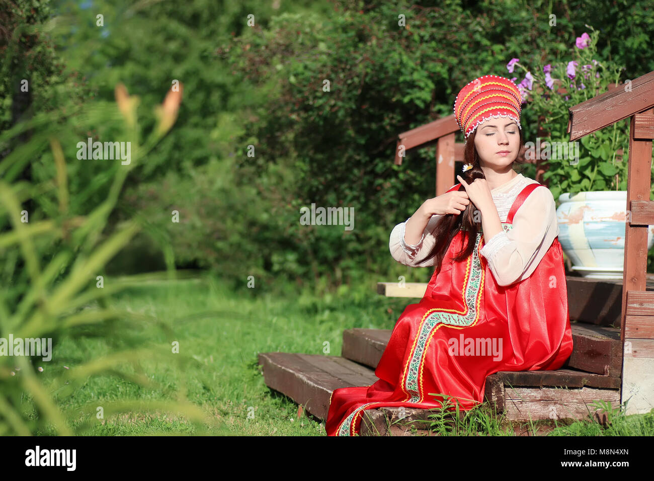 Slav woman in dress traditional Stock Photo - Alamy