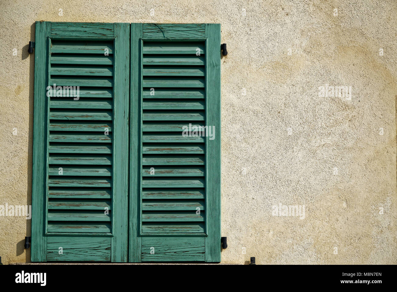 Shutter concrete hi-res stock photography and images - Alamy