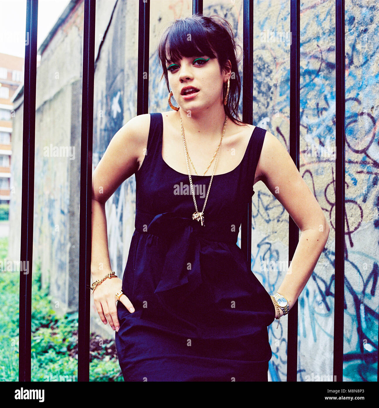 Lily Allen English singer, songwriter, actress, and television ...