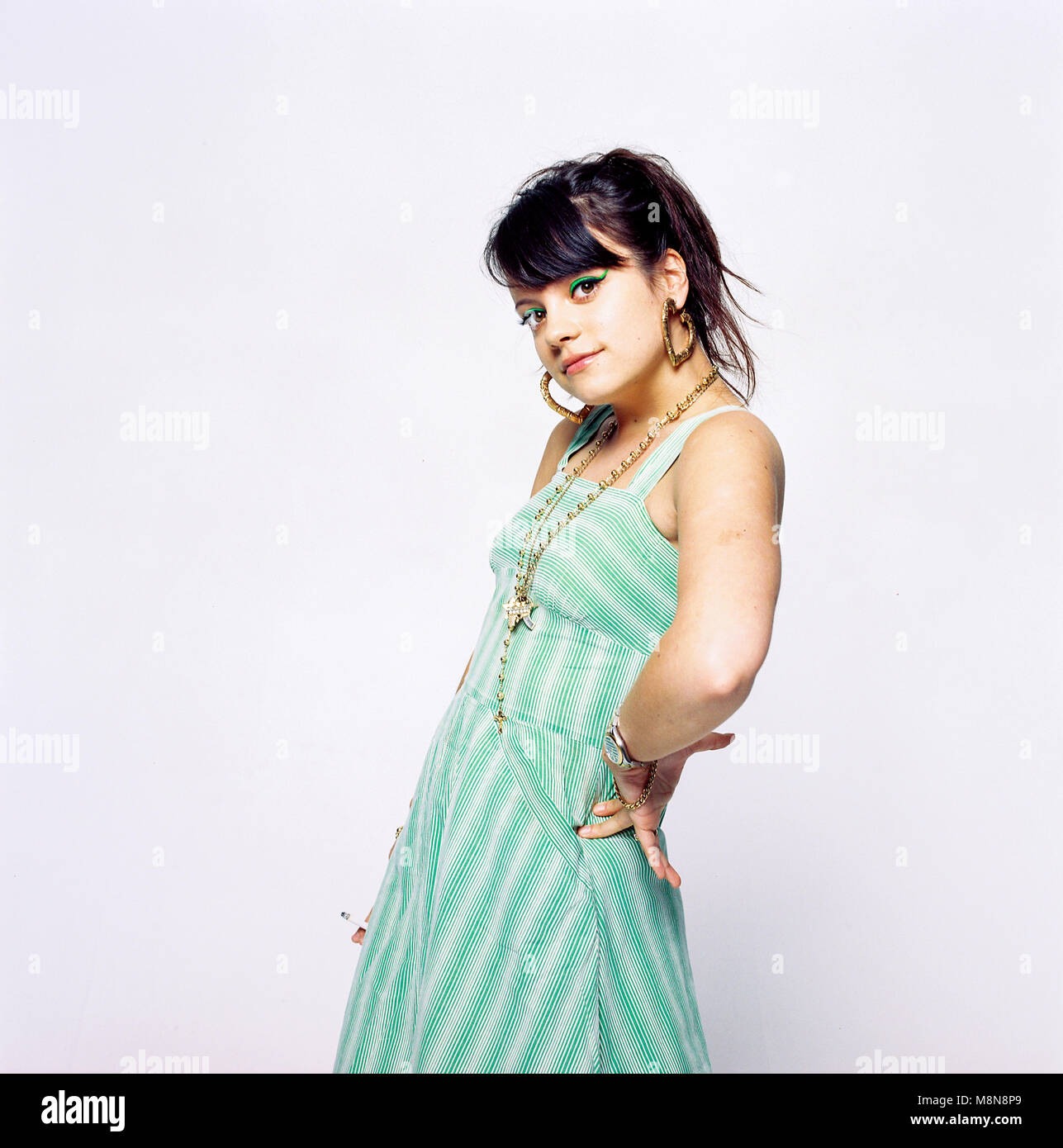 Lily Allen English singer, songwriter, actress, and television ...