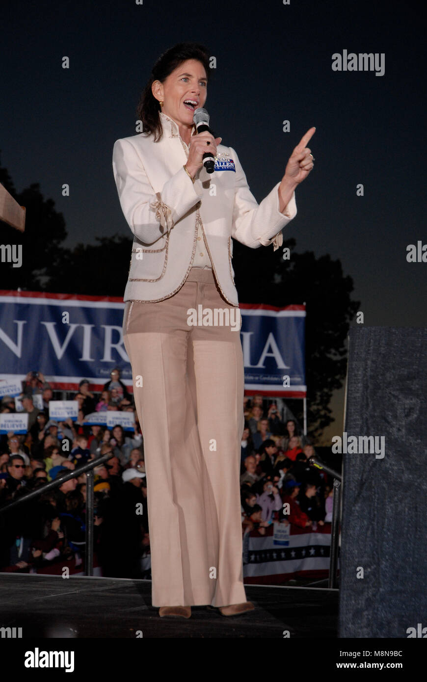 Susan reinstein hi-res stock photography and images - Alamy