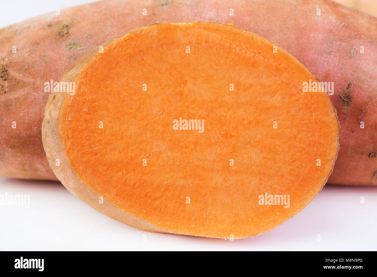 Whole cut raw potatoes hi-res stock photography and images - Alamy