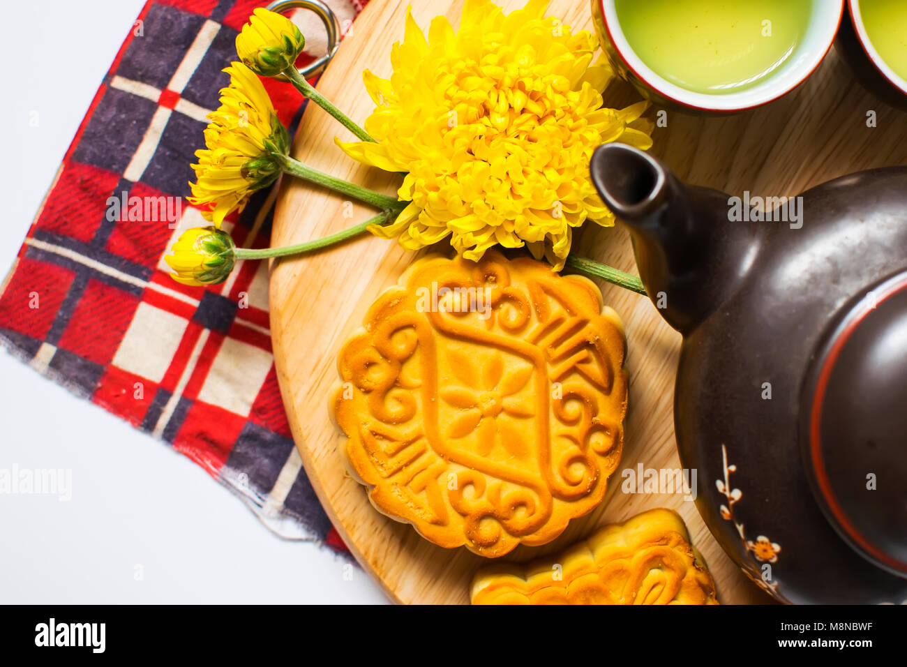 Moon cake and tea for Chinese mid autumn festival. Isolated on white ...