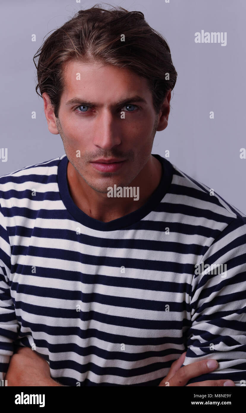 closeup.serious thoughtful young man Stock Photo - Alamy closeup.serious thoughtful young man Stock Photo - Alamy