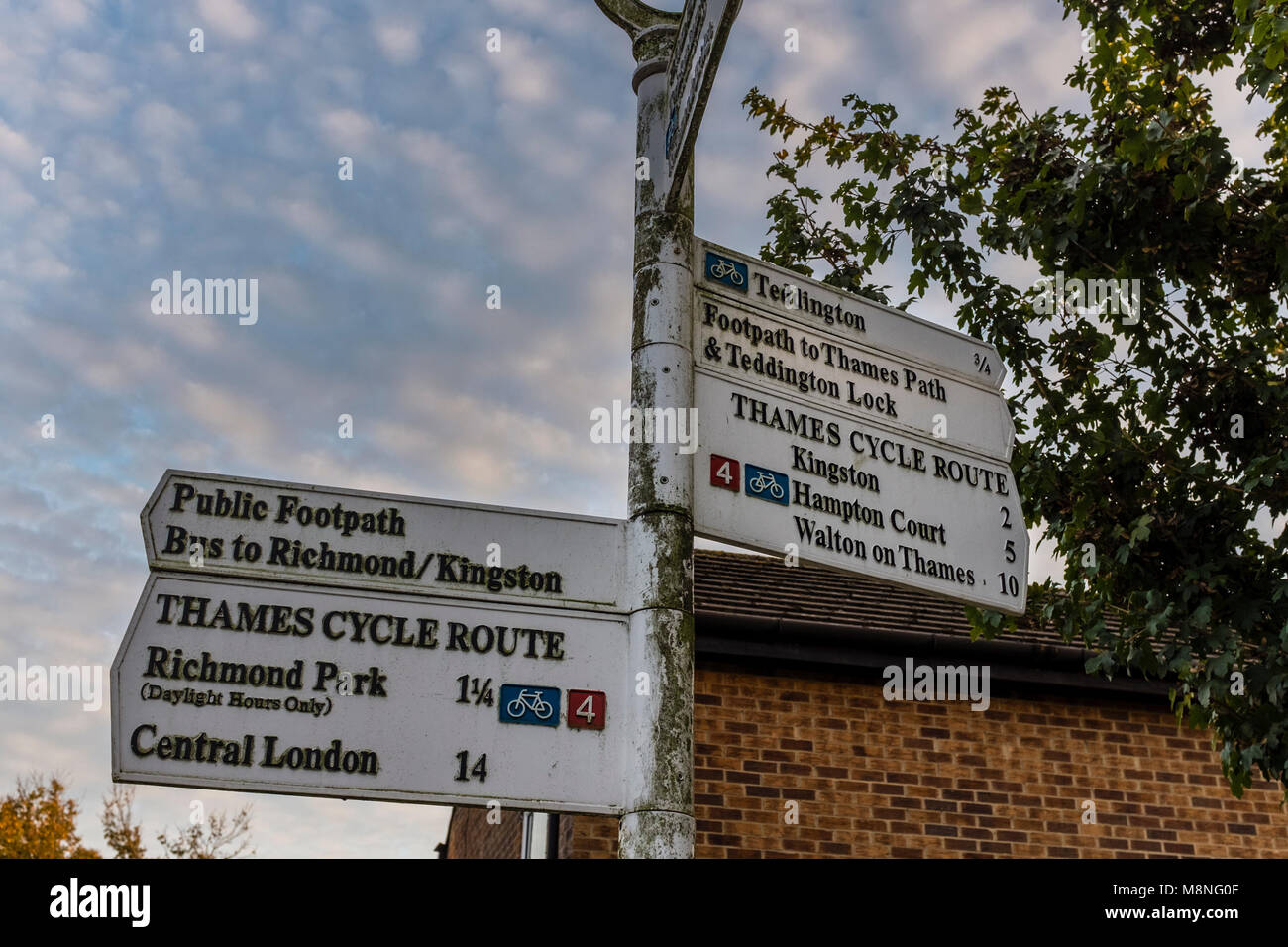 Guide cycle hi-res stock photography and images - Alamy