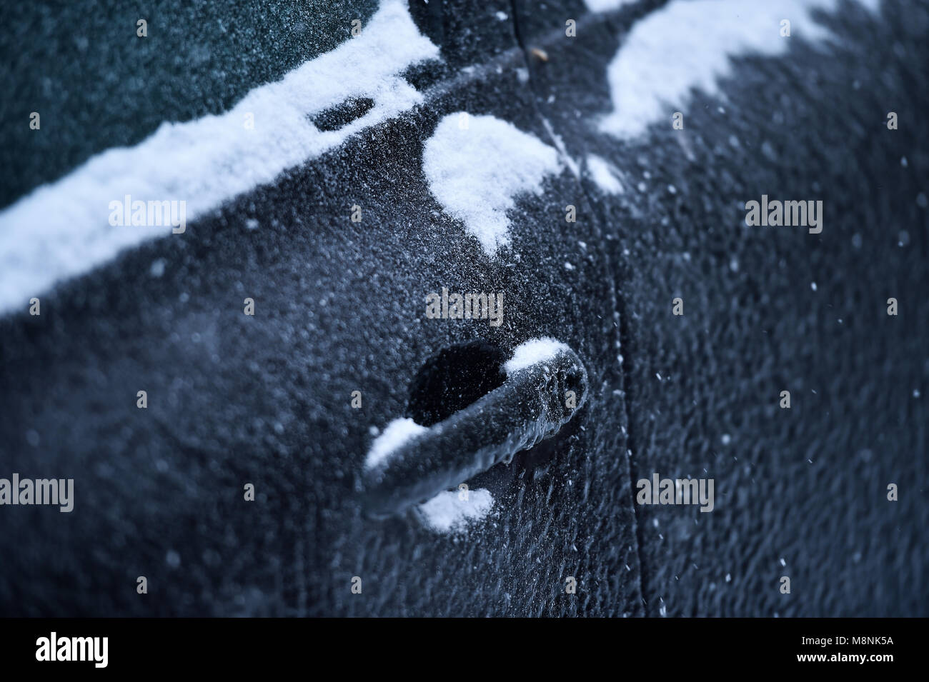 Car covered in ice during freezing rain phenomenon Stock Photo - Alamy