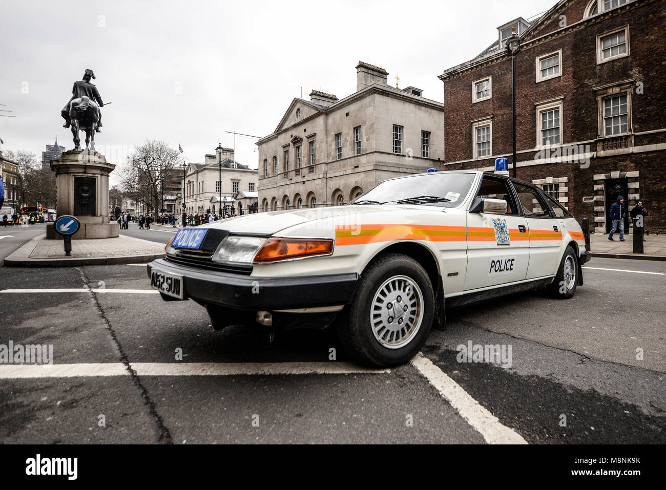 1980s london police hi-res stock photography and images - Alamy