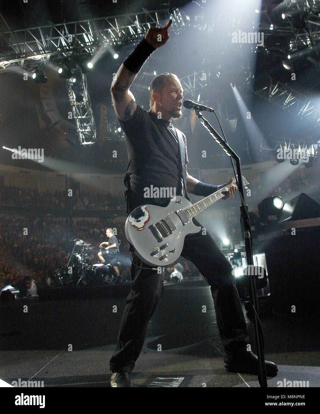 Metallica 2004 hi-res stock photography and images - Alamy