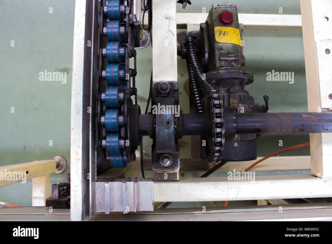 Chain drive hi-res stock photography and images - Alamy