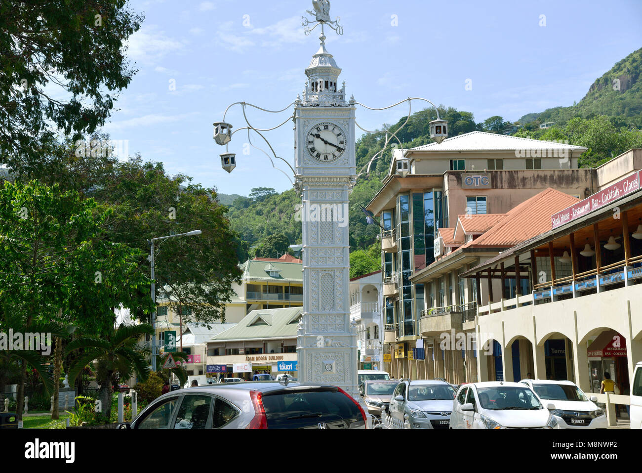 22 January 2018, Seychelles, Victoria: The clock tower on the corner of ...