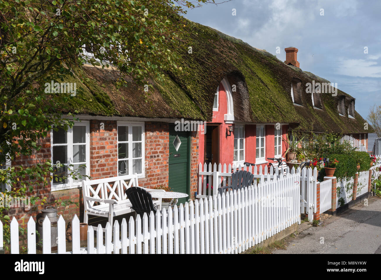 Danish traditional cottage hi-res stock photography and images - Alamy