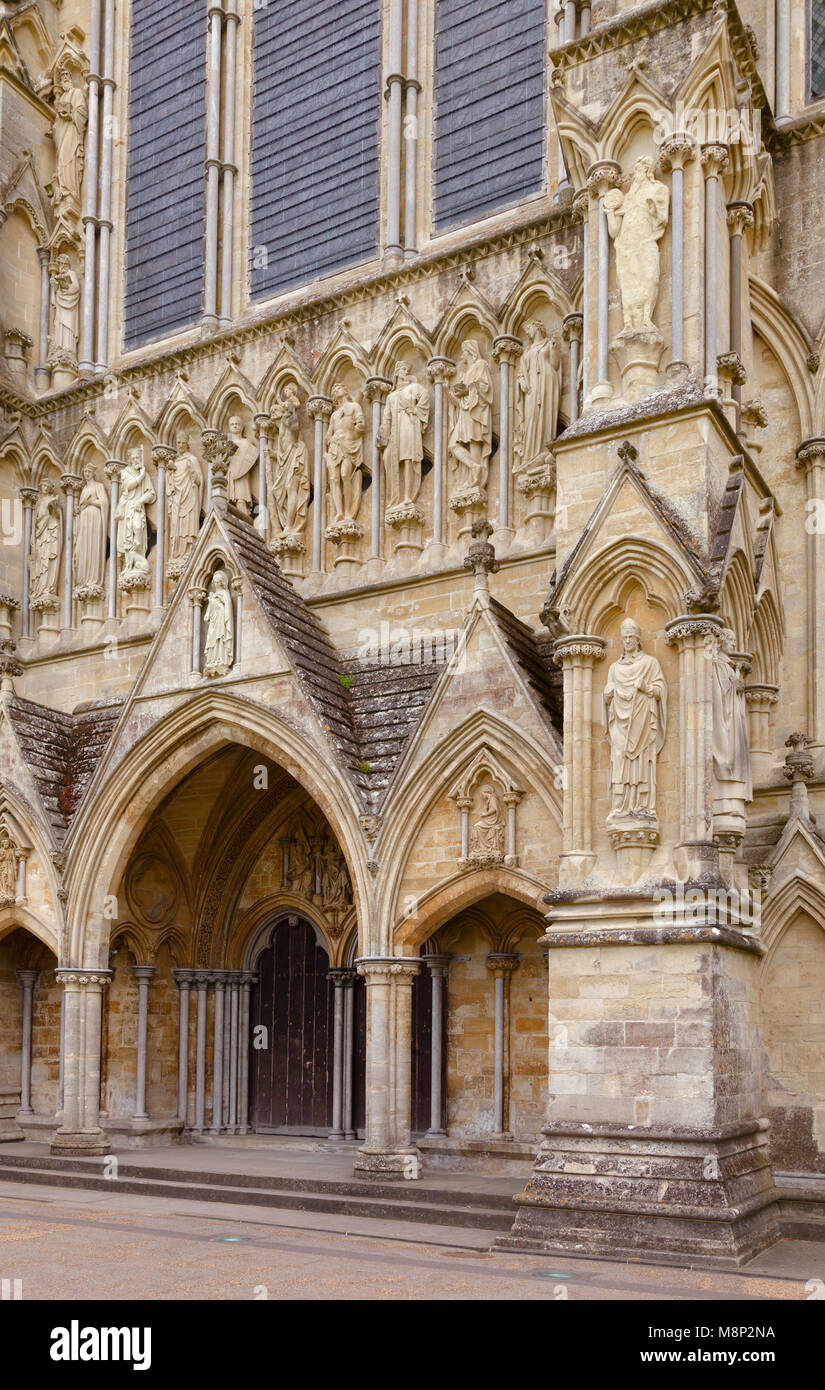 North front of Salisbury Cathedral facade (Cathedral Church of the ...