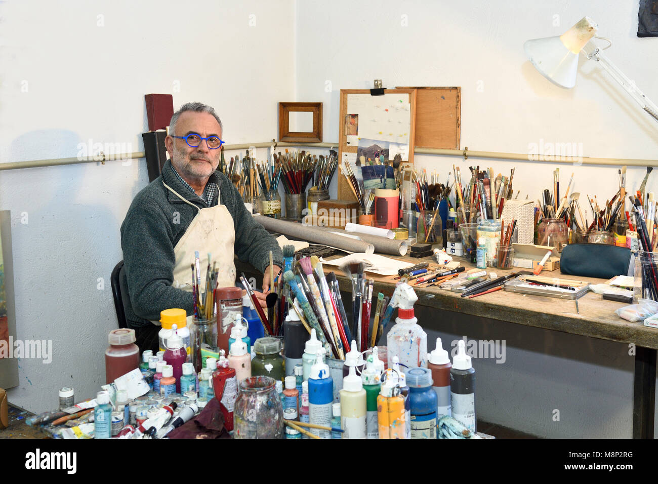 artist drawing in the studio Stock Photo - Alamy