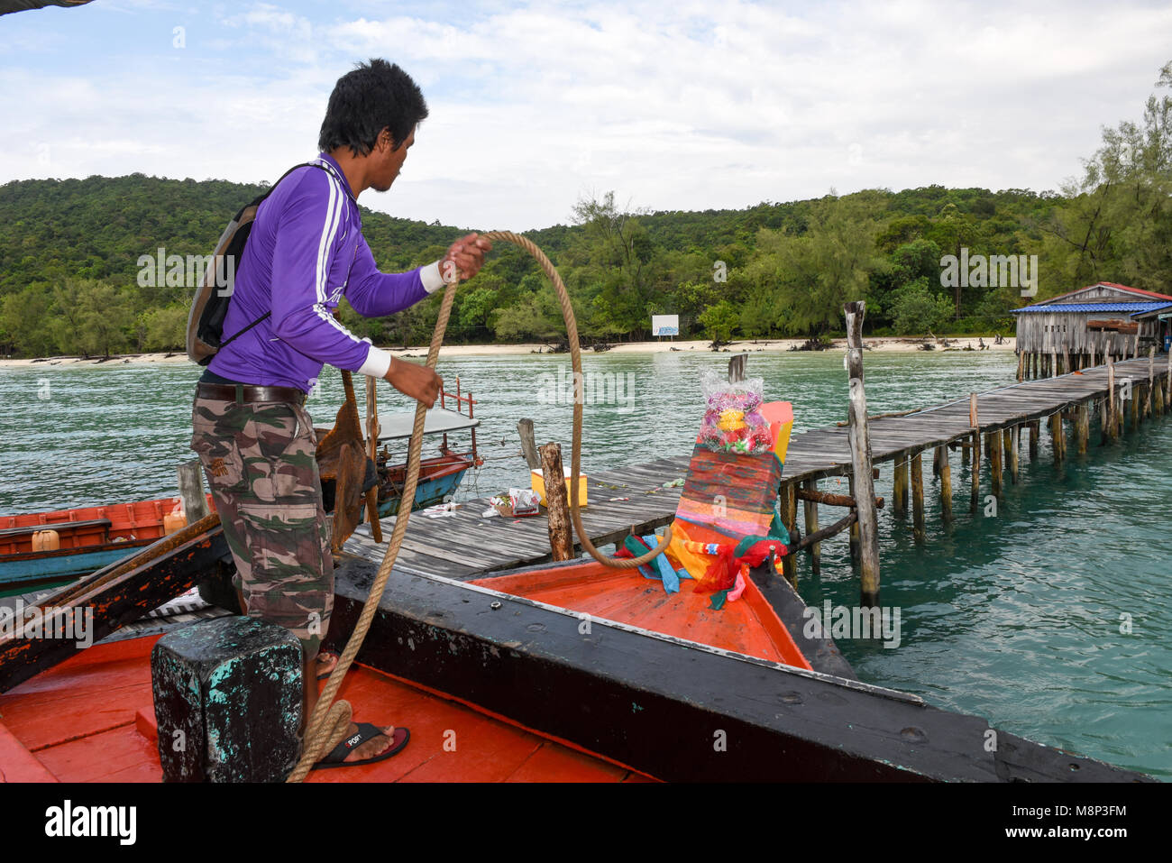 Koh Rong Sanloem, Cambodia - 22 January 2018: sailor at the mooring ...
