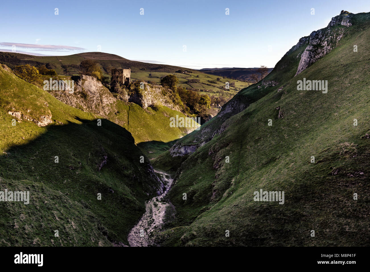 Peveril Castle and Cave Dale near Castleton Peak District National Park ...