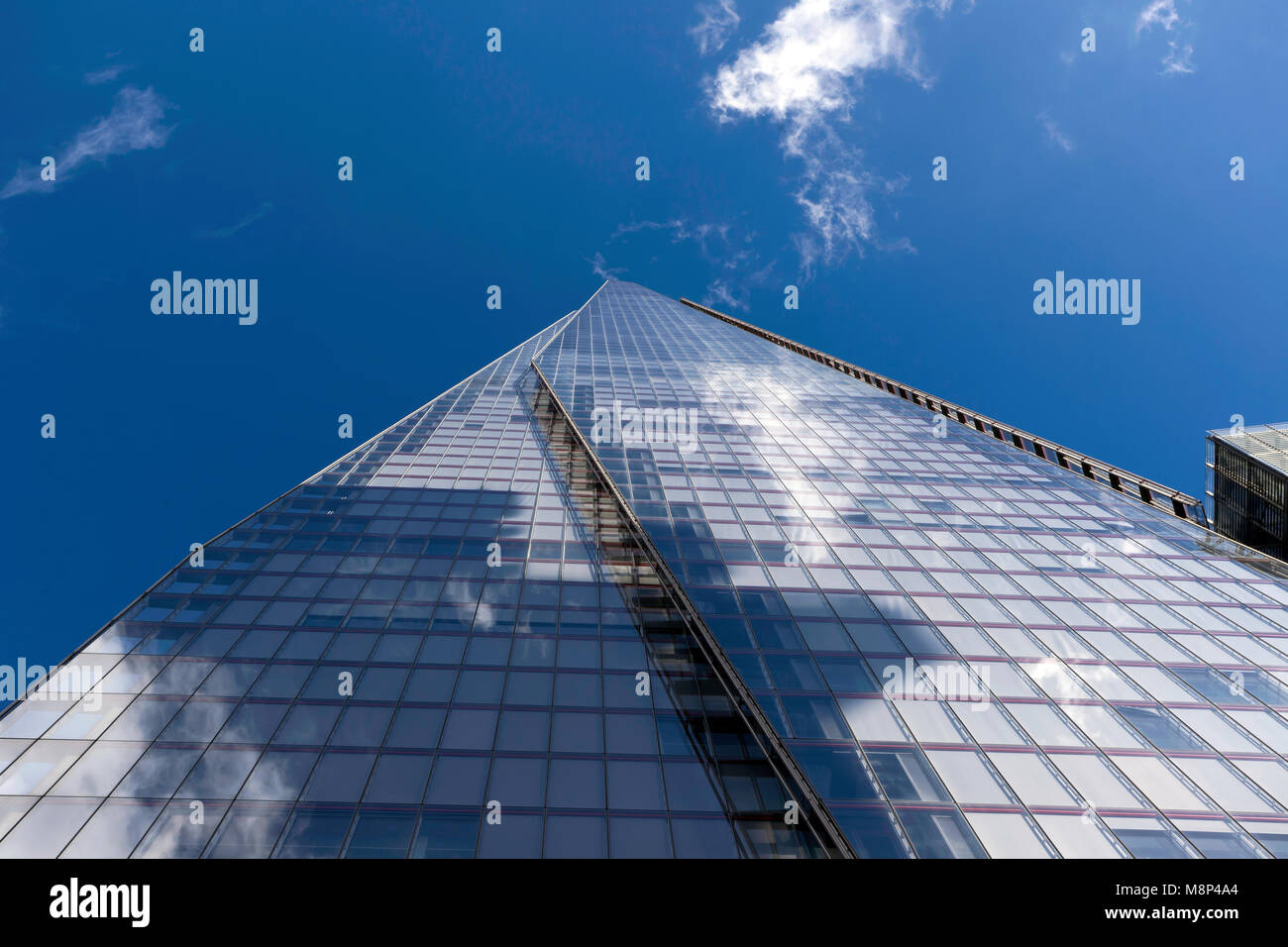 The shard observation deck hi-res stock photography and images - Alamy