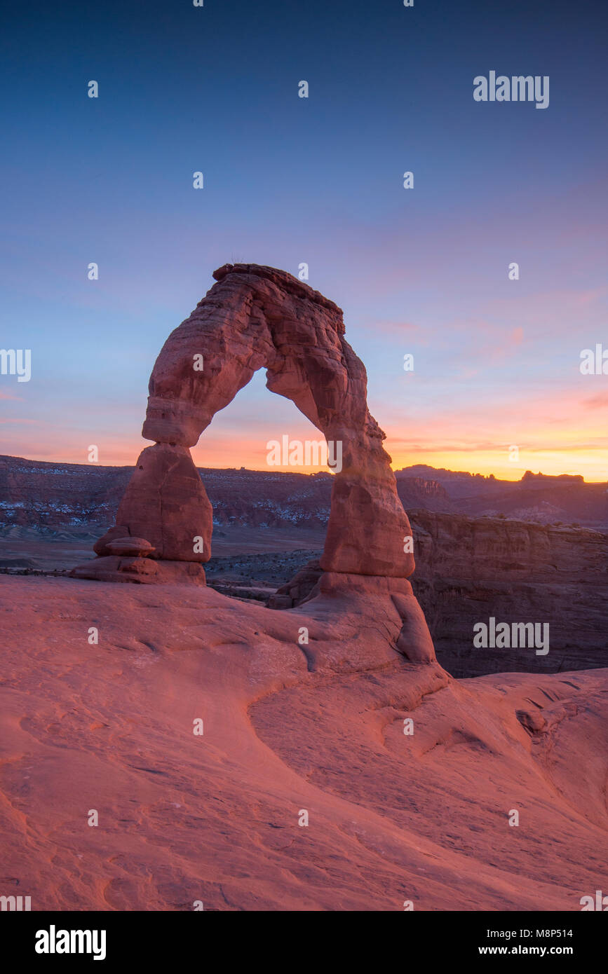 Sunset at Delicate Arch, located in Arches National Park, Utah Stock ...