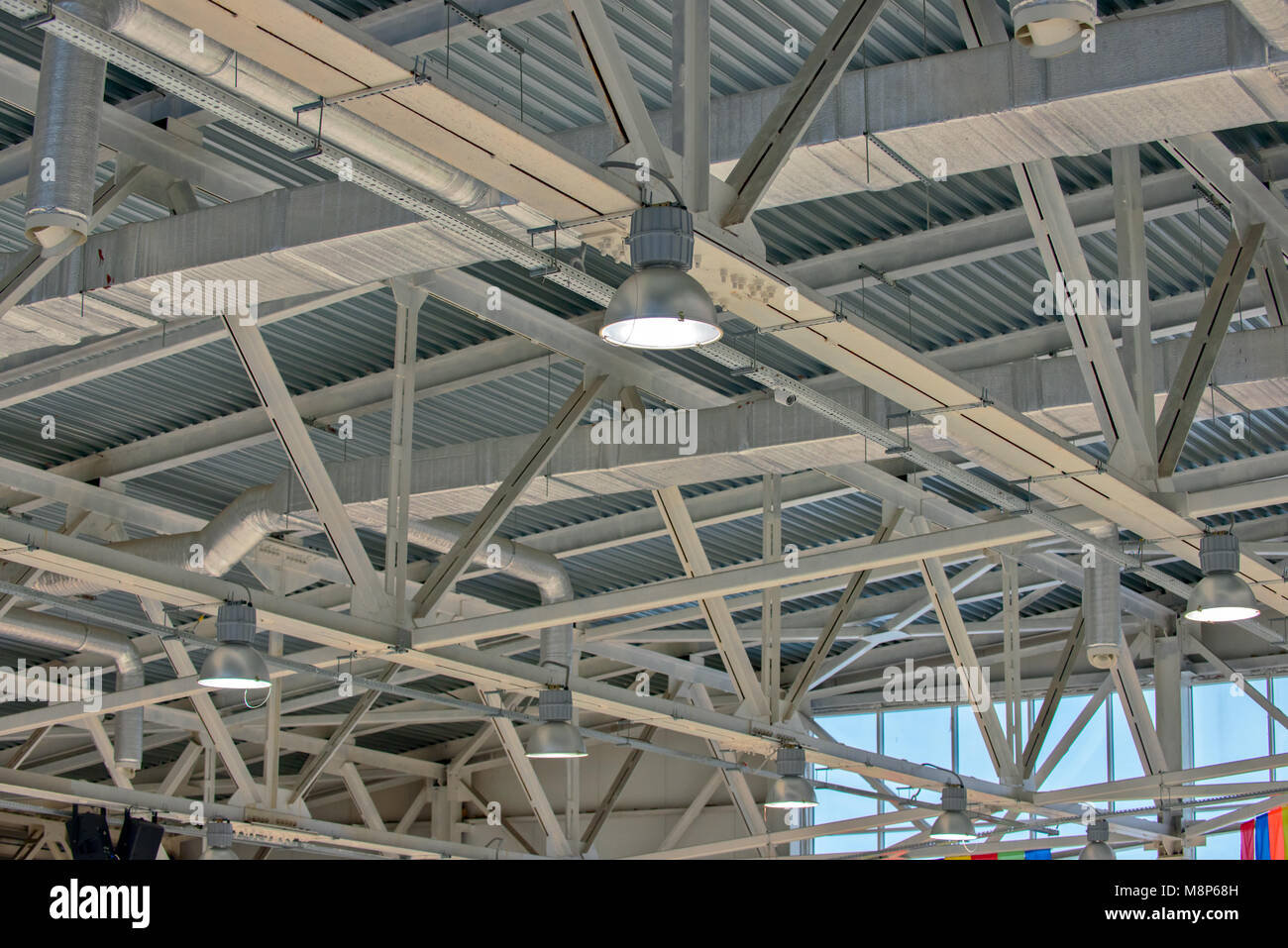 Warehouse roof hi-res stock photography and images - Alamy