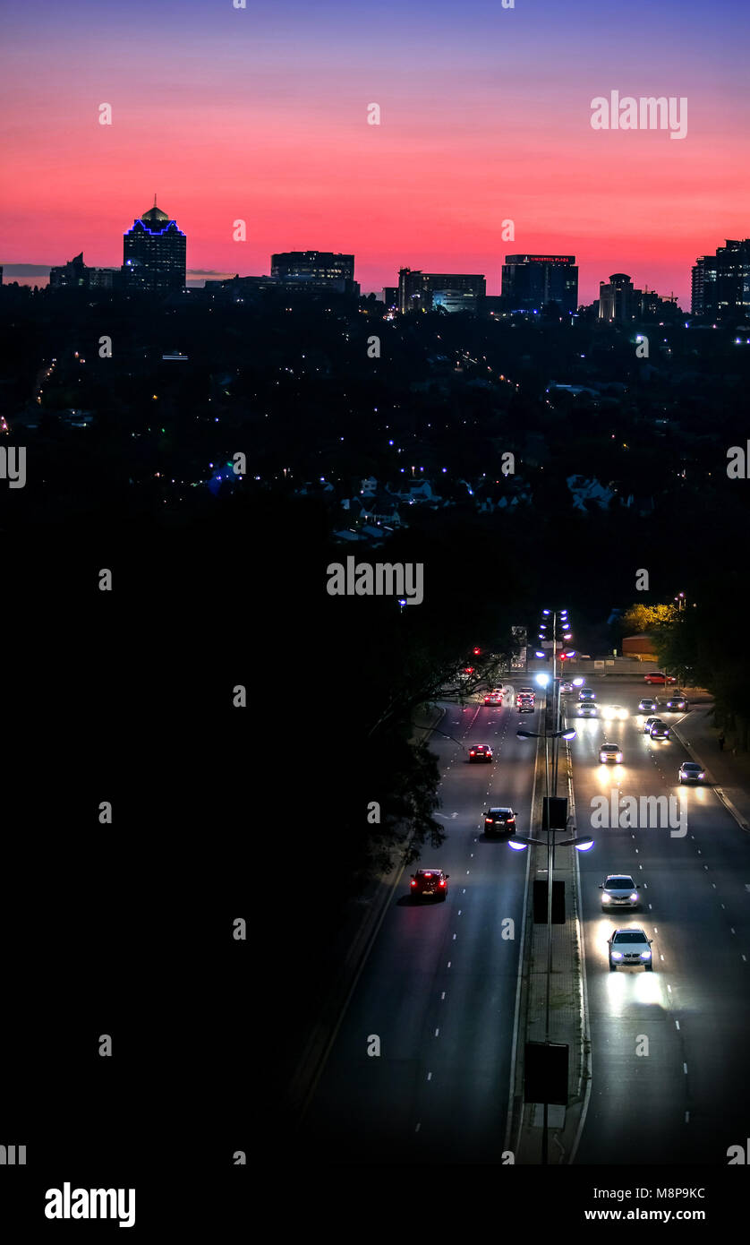 Night view street leading hi-res stock photography and images - Alamy