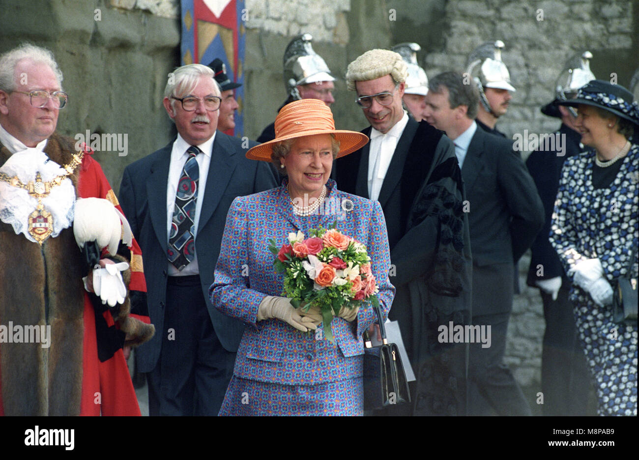 Queen Elizabeth Ii 1990s High Resolution Stock Photography and Images ...