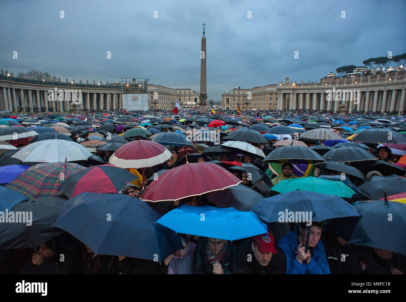 Vatican City. The crowd gather at St Peter's Basilica during the ...