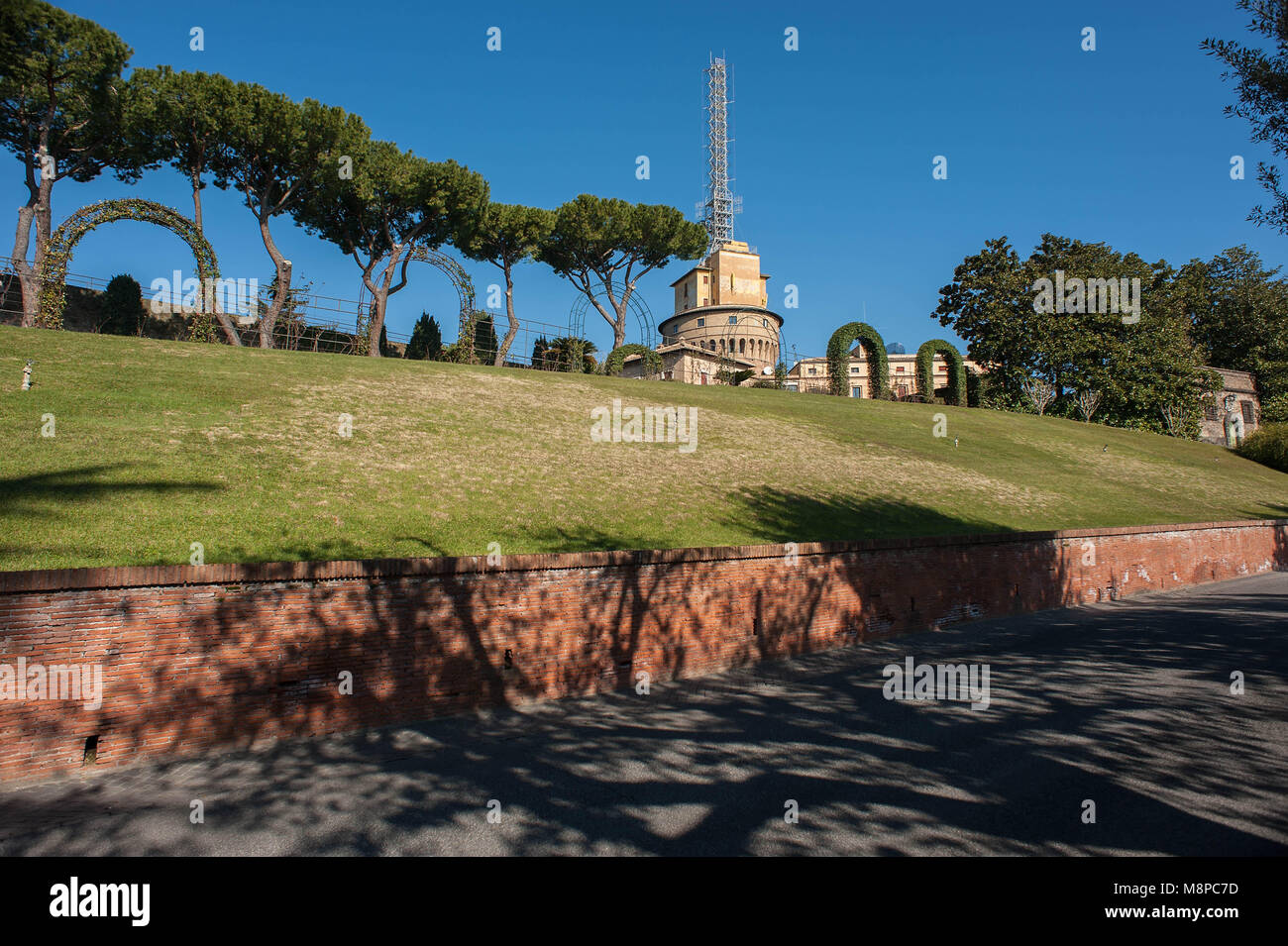 Vatican radio station hi-res stock photography and images - Alamy
