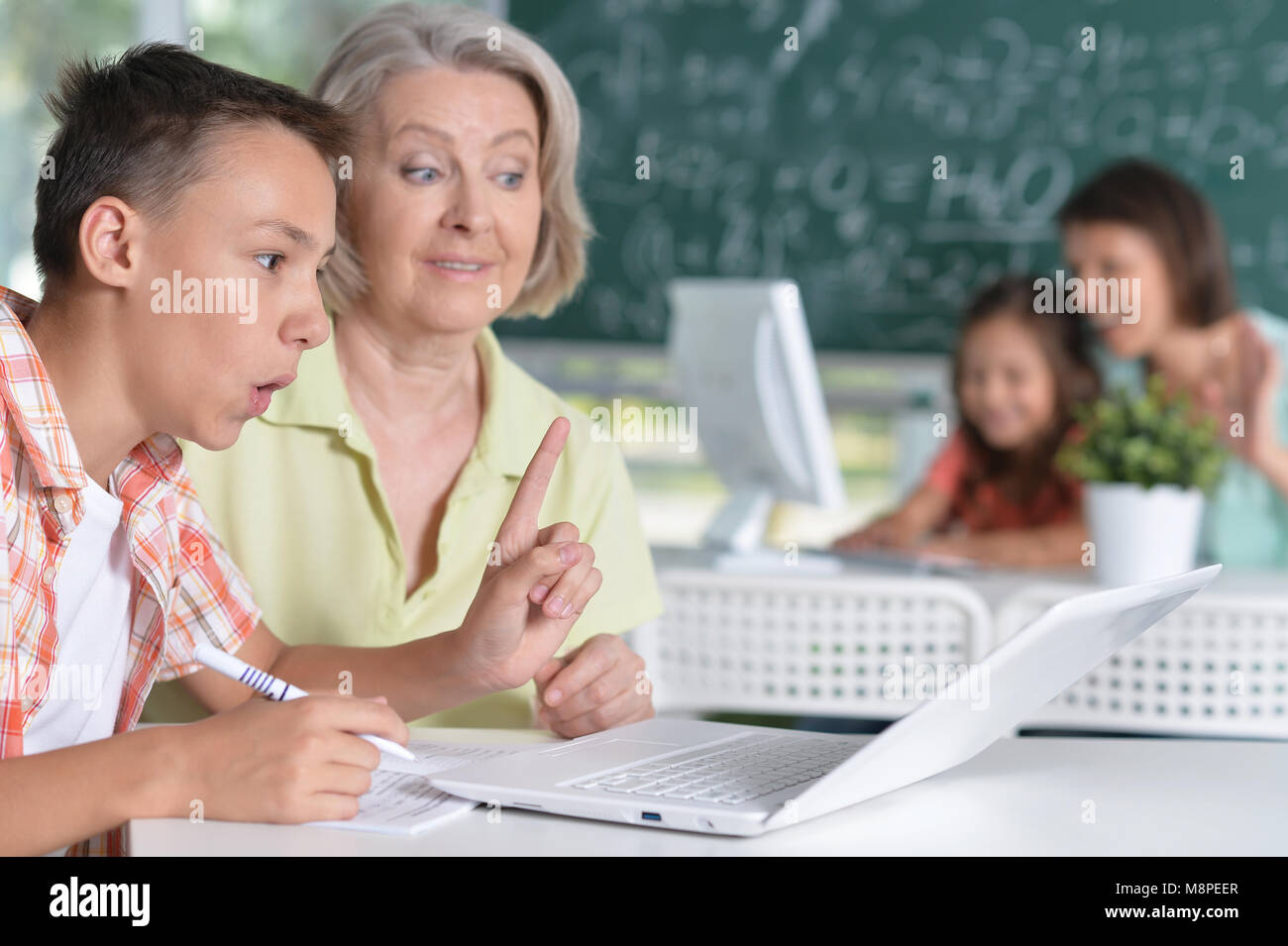 Software teachers modern education hi-res stock photography and images ...