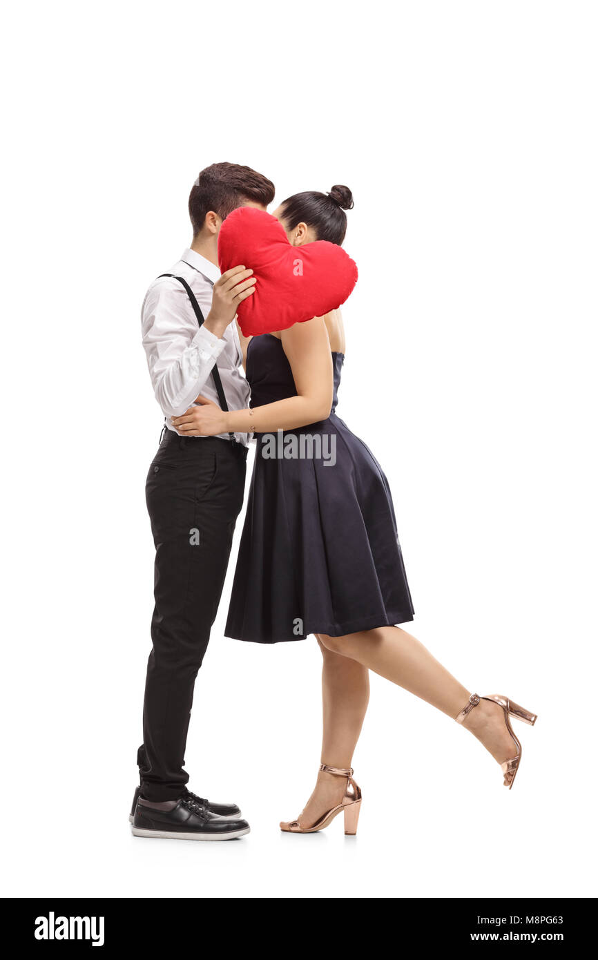 Couple full body kissing hi-res stock photography and images - Alamy