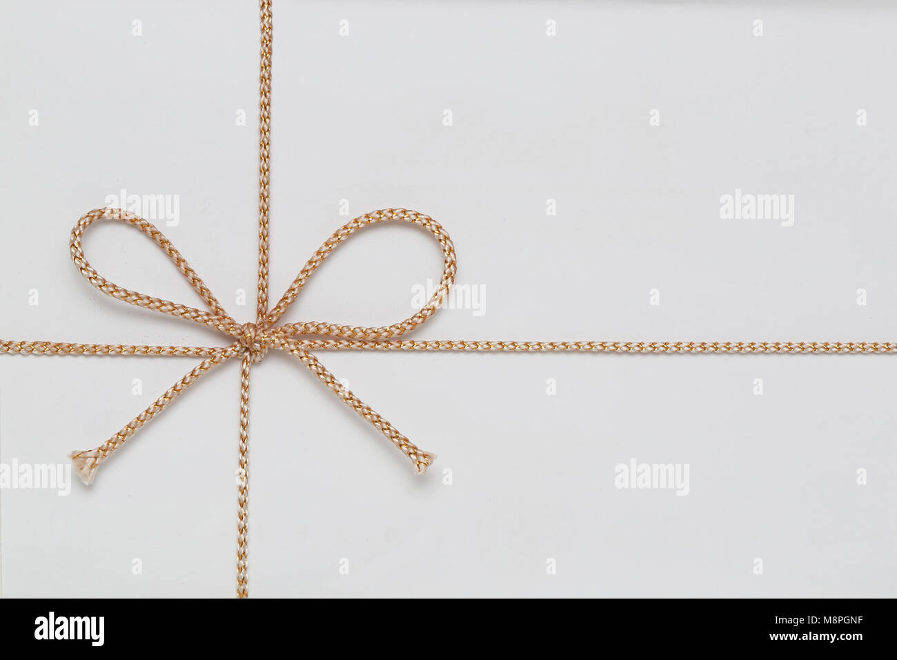 Golden string hi-res stock photography and images - Alamy